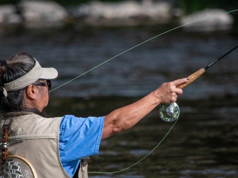 How to Cast a Fishing Rod: Techniques for Distance and Accuracy ...